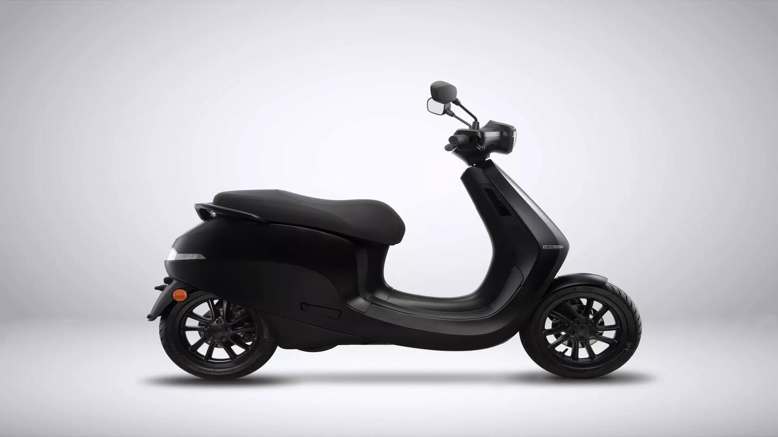 Ola plans to launch four electric motorcycles, to start delivery of Ola ...