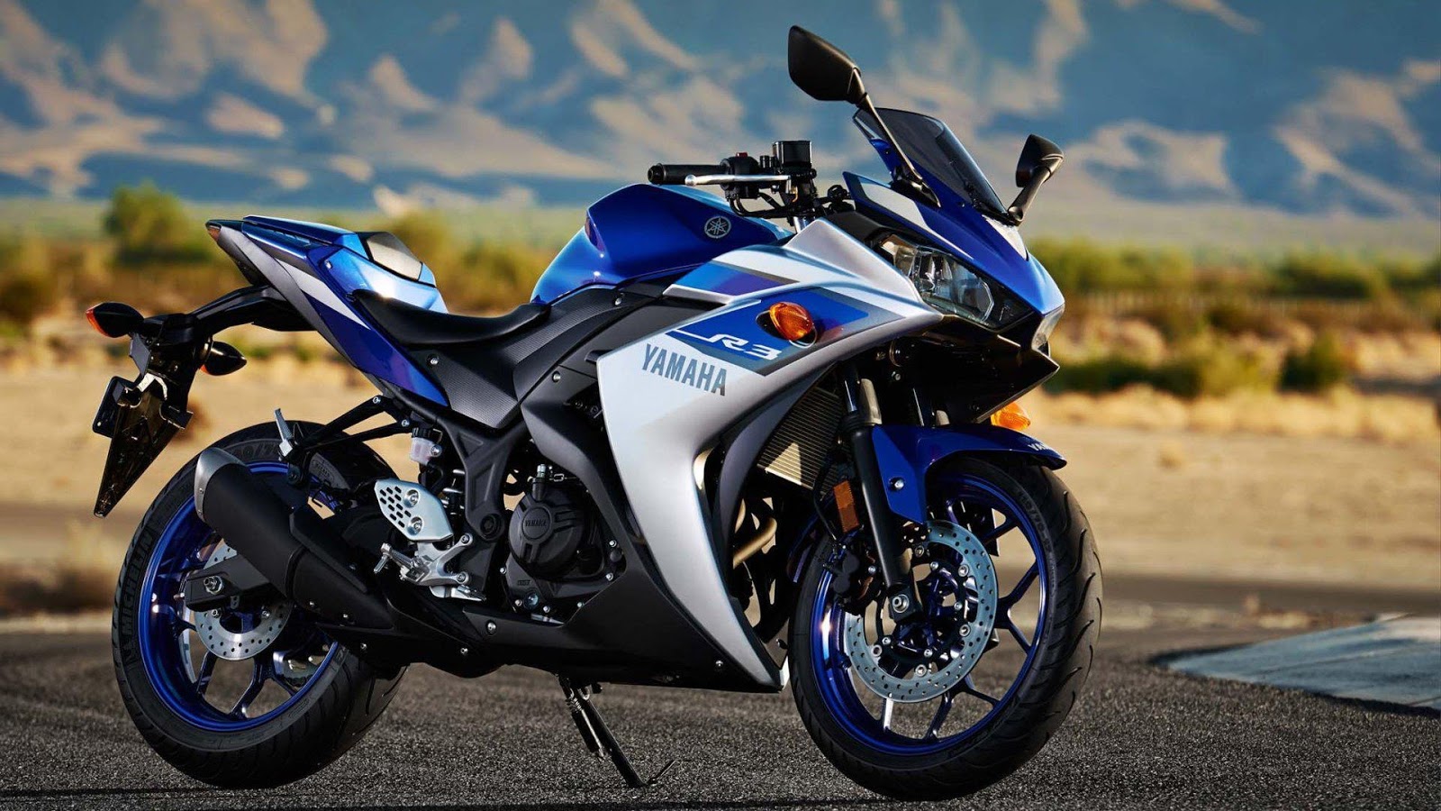 Yamaha YZF R15 V3 0 MotoGP Edition India Launch In August 2018 Autonexa Yamaha YZF R15 V3 0 MotoGP Edition India Launch In August 2018 Autonexa