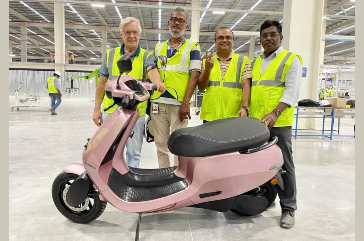 Ola S1 electric scooter launched in India at Rs 99,999